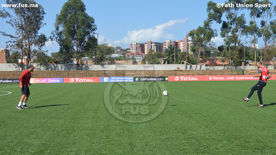 Diapo: le FUS se prépare à la veille du match face à Kampala