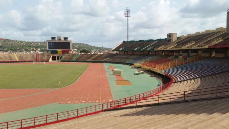 Diapo. Les images du stade du 26 Mars de Bamako qui abritera le match ...