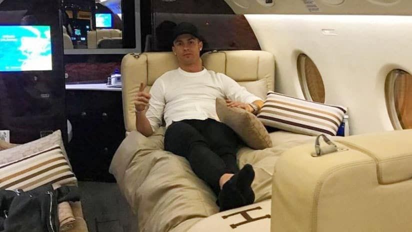 Diapo. Cristiano Ronaldo: son jet privé, à 25 millions de dollars, en ...