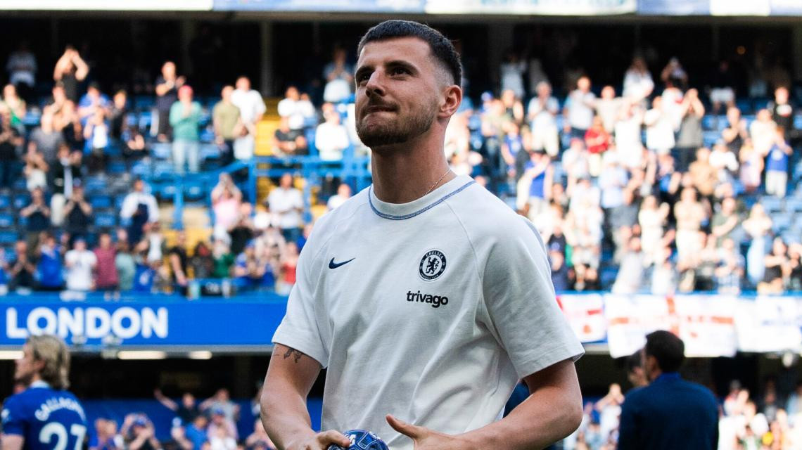 Manchester United annonce la signature de Mason Mount