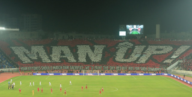 «Man up!», les Winners déploient un nouveau tifo à Donor